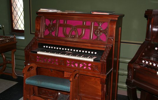 Stueorglet – derfor var det så populært, og derfor forsvandt det